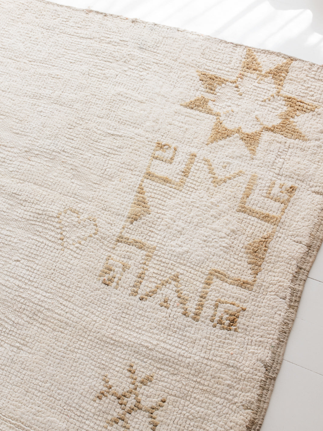 Solstice ~ Vintage Moroccan Rug – Blush & Ochre